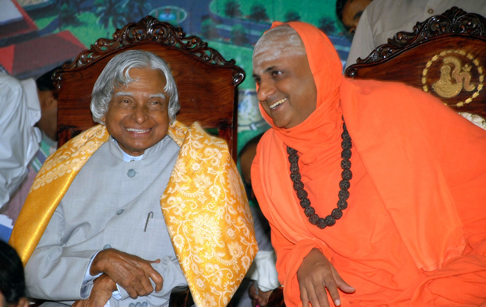 Prominent Personalities visited Suttur Math – JSS Mahavidyapeetha