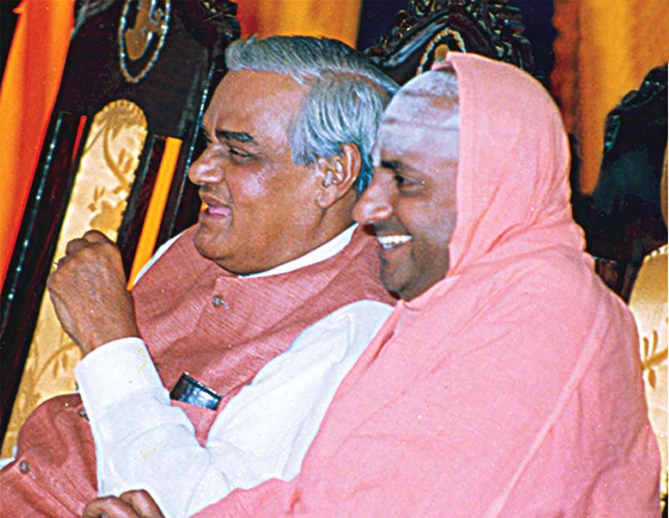 Prominent Personalities visited Suttur Math – JSS Mahavidyapeetha