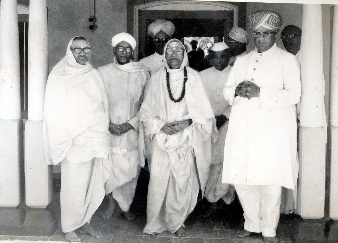 Prominent Personalities visited Suttur Math – JSS Mahavidyapeetha