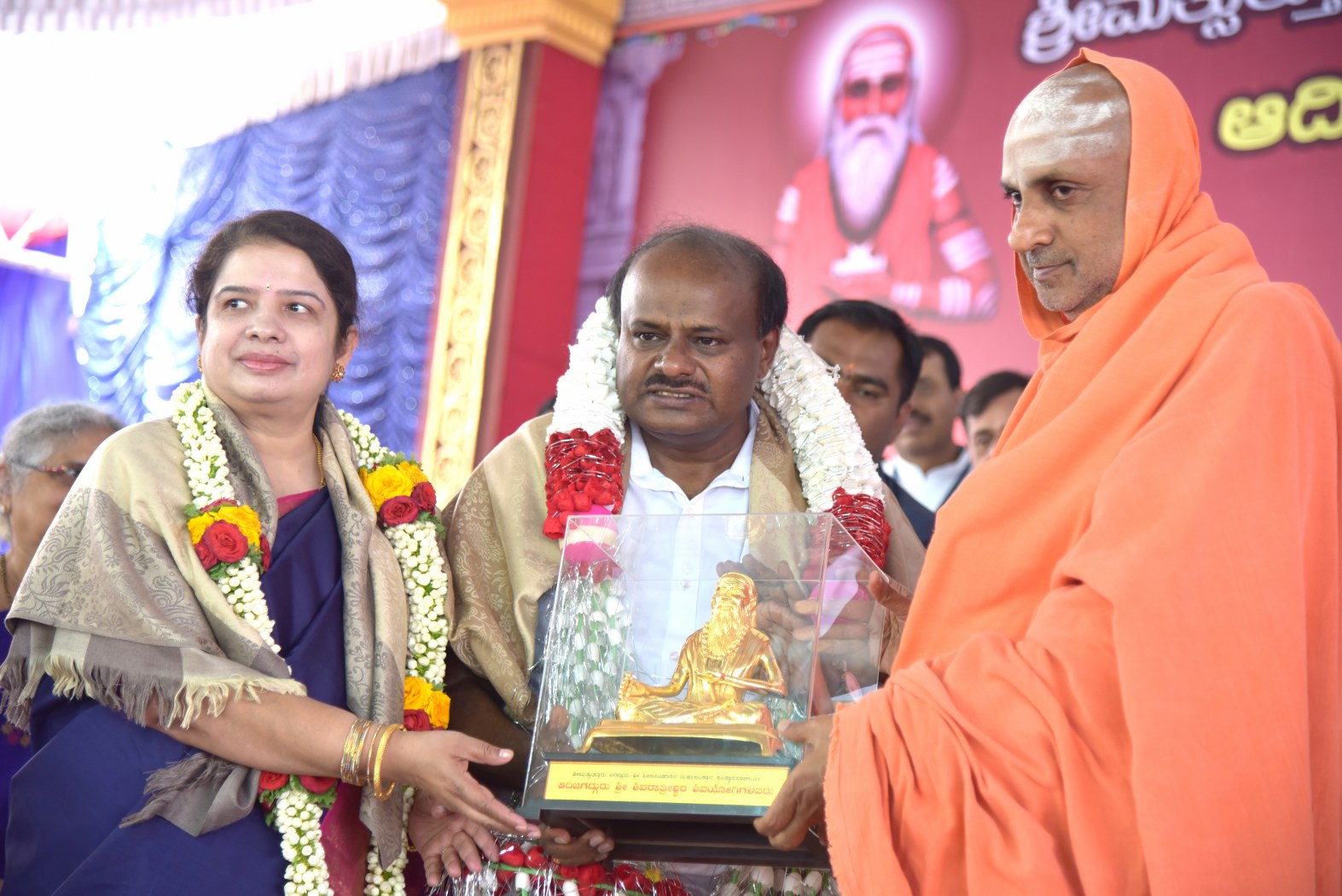 Prominent Personalities visited Suttur Math – JSS Mahavidyapeetha