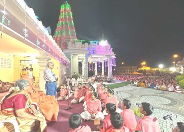 “Students who are studying at Suttur are virtuous,” observed Sri ...